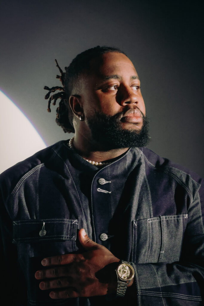 Xavier Omär Keeps Climbing on 'HunnyMoon Mountain': Stream